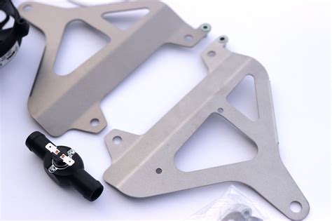 Radiator Braces And Fan Kit 22 25 Crf 250 Redmoto Redmoto Usa