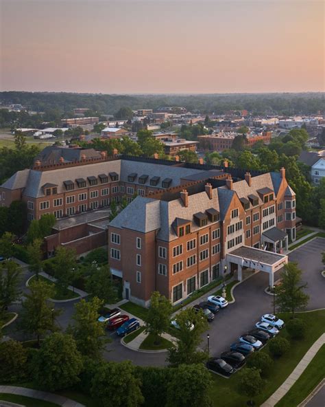 Royal Park Hotel Rochester Mi