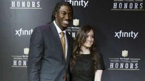 Robert Griffin Iii Named Offensive Rookie Of The Year Nbc Sports