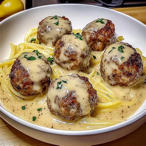 Recette Facile De Boulettes à La Sauce Roquefort Prête En 30 Min