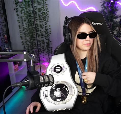 Rivers Gg Fotos De Samantha Chicas Gamers Celebridades Divertidas