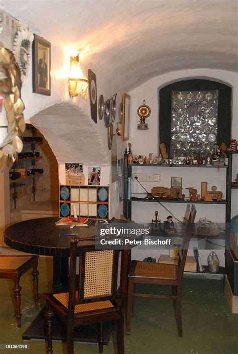 Keller Von Gunther Emmerlich Homestory Dresden Sachsen News
