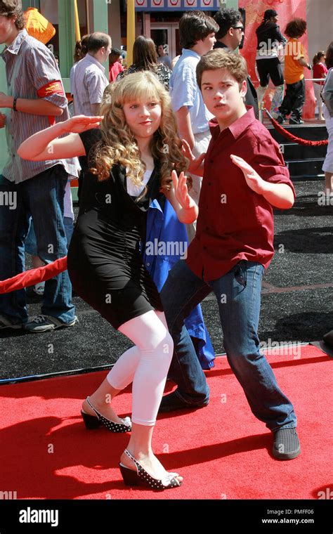Nathan Kress And Jennette Mccurdy Married
