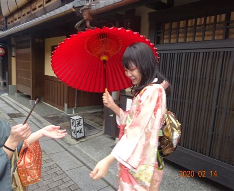 日向ひな🌄🕊️ On Twitter 最近みんな横顔ツイートしてるから便上しよ🎶 僕は横顔いまいちだから横顔綺麗な人が羨ましいな🥺🥺🥺