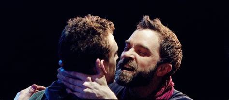 Hadley Fraser Has The Best Beard Just Saying Tom Hiddleston Hadley