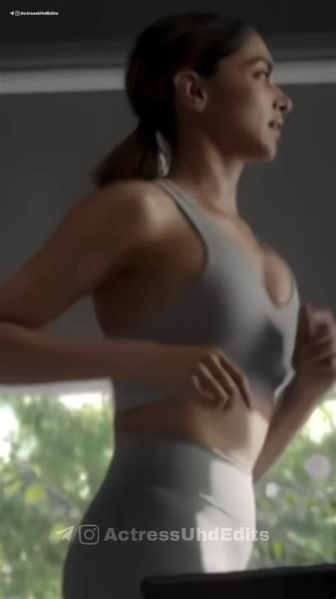Deepika Padukone R Deepikapadukonesexy