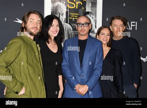 Hollywood Ca November 04 L R Kevin Ford Emily Barclay Ford