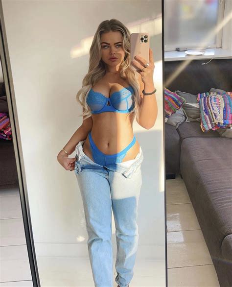 Sky Backer Rnlcelebs