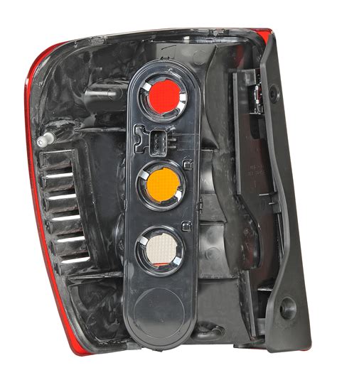 Quadratec Tail Light For 02 04 Jeep Grand Cherokee Wj Quadratec