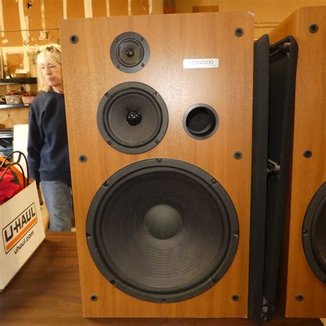 Lot 23 Pair Vintage Kenwood Ks H91 3 Way Speaker System In Wooden