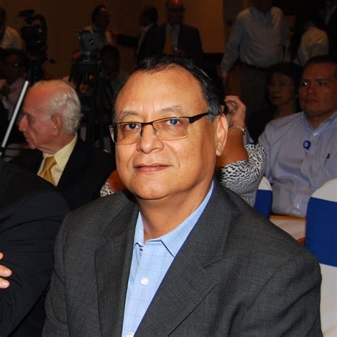 Julio Flores Sidi