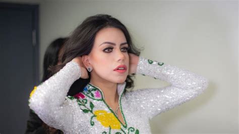 Una Cantante Mexicana Veinteañera Es Asesinada Por Su Marido De 79 Años