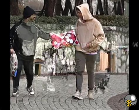 کلیپ طنز پسره میگه متکا رو بگیر فیلو