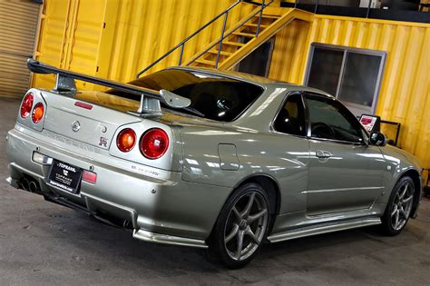 How To Buy And Store A R34 Nissan Skyline Gt R In Japan Toprank Importers