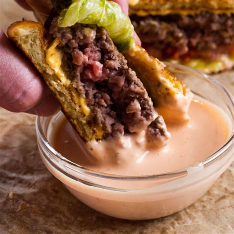 Ultimate Easy Classic Burger Sauce Recipe Using Mayo The Buttered Gnocchi