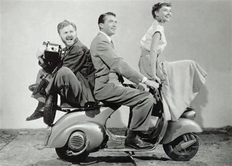 廢墟裡的偉士牌 Vespa Tx150e 魔旅士 Morris Morrisjfwong Blog Audrey