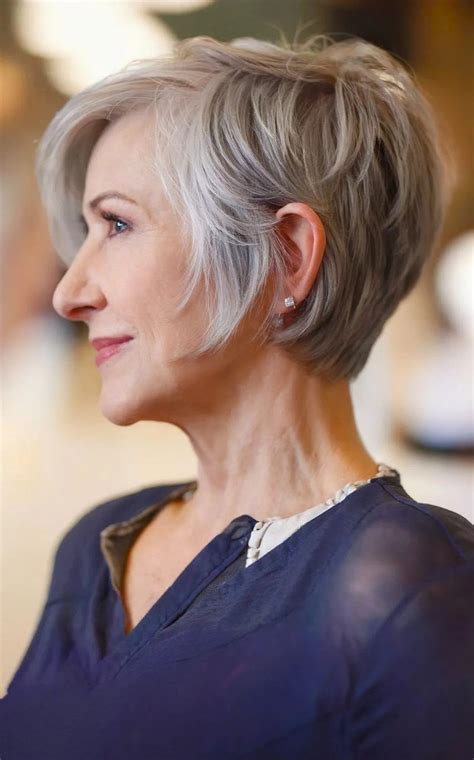 12 Grey Bob Hairstyles That Look Chic And 8 That Are Perfect For Women