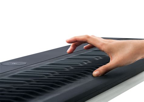 Squishy Keys On Rolis Seaboard Control Pitch And Volume Of Notes