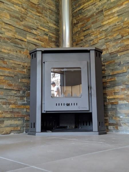 Caima Esquinero Gaudin