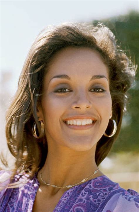 30 Beautiful Photos Of Jayne Kennedy In The 1970s And 80s ~ Vintage Everyday