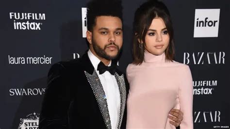Selena Gomez jalani operasi transplantasi ginjal - BBC News Indonesia