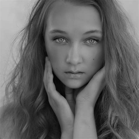 Charlize Meyer Thomasoffical