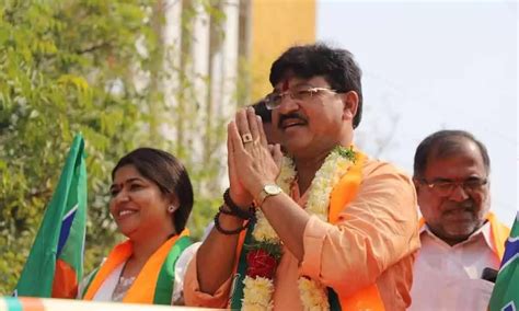 Armur Jeevan Reddy Doing Rowdy Politics In Armur Says Rakesh Reddy