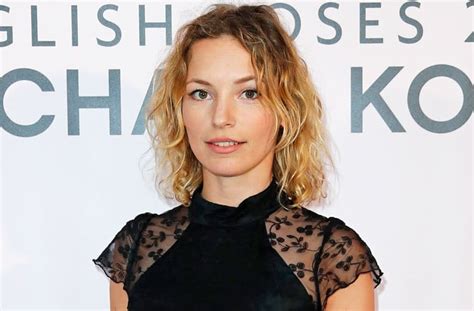 Perdita Weeks Biography Height And Life Story Super Stars Bio