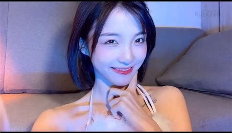 ＃横屏美女＃美女视频＃身材＃性感美女 爱奇艺