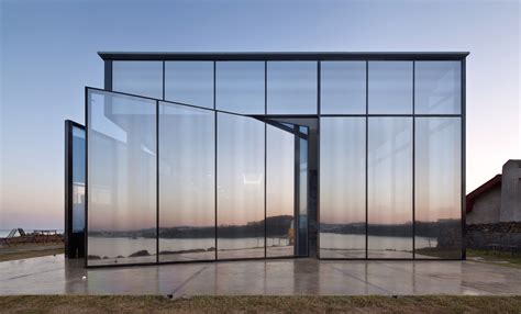 7 Ways To Enliven Your Next Project With Mirrored Glass Architizer