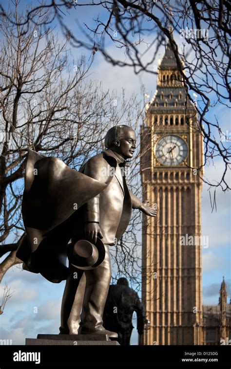 Statue Of Lord David Lloyd George With The Big Ben In The Background