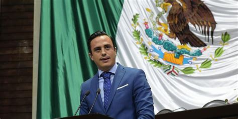 Los Jóvenes No Quieren Dádivas Daniel Martínez Terrazas