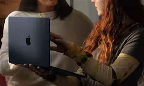 Apple May Launch First Oled Macbook Pro With Touchscreen In 2026 Analyst