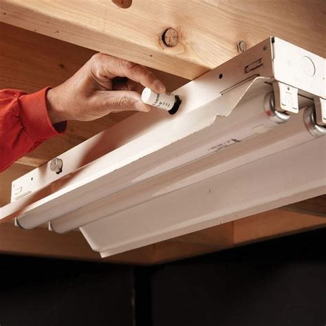 How To Hang A Fluorescent Light Fixture