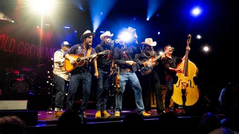 Old Crow Medicine Show Extends Circle The Wagons Tour 2025