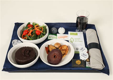 United Airlines Tries To Make Kosher Food Tasty Live And Lets Fly