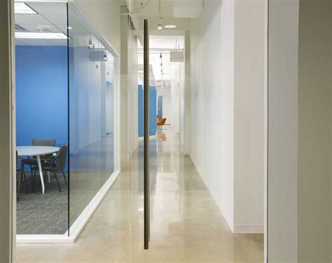 A Tour Of Securus Technologies Elegant New Headquarters Officelovin