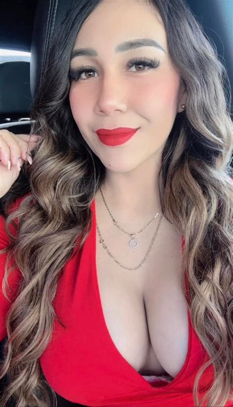 Abril Ortiz Abrilortizch • Instagram Photos And Videos