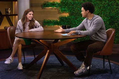 Anna Kendrick 09 05 2022 • Celebmafia