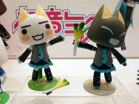 初音ミクのコスプレをしたトロなど、バリエーション豊富な「どこでもいっしょ」プライズ Gigazine