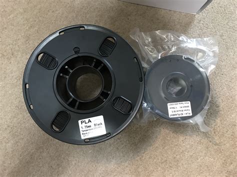 パソコン日和 Labists Mini 3d Printer専用？フィラメントを買ってしまいました