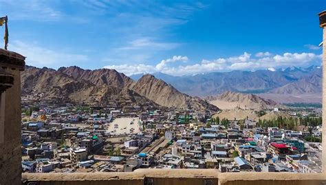 Kang Yatse 2 And Dzo Jongo East Peak Expedition With Markha Valley