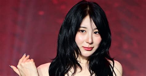 이채연 퍼포먼스 퀸의 자신감 포토엔hd