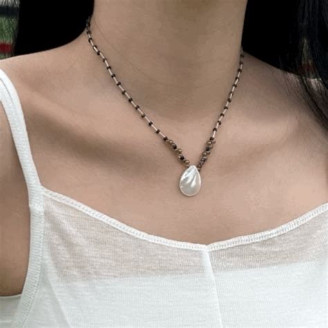 블루 자개 비즈 원석 목걸이 에이블리