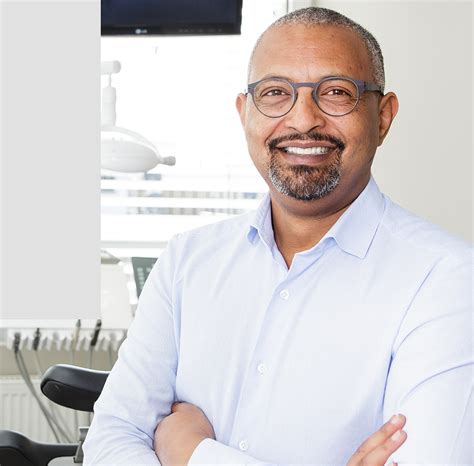 Über Uns Die Zahnarzpraxis Von Daniel Kifle