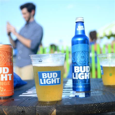 Cerveja Bud Light Logo 70 Bottle Of Budweiser Beer On White Stock