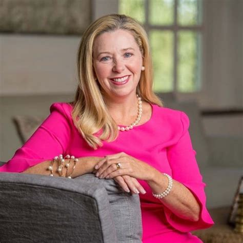 Kelly Hackbarth Picard ~ 2019 Honoree ~ Women Who Shape The State ⋆ Hackbarth Delivery Service Inc