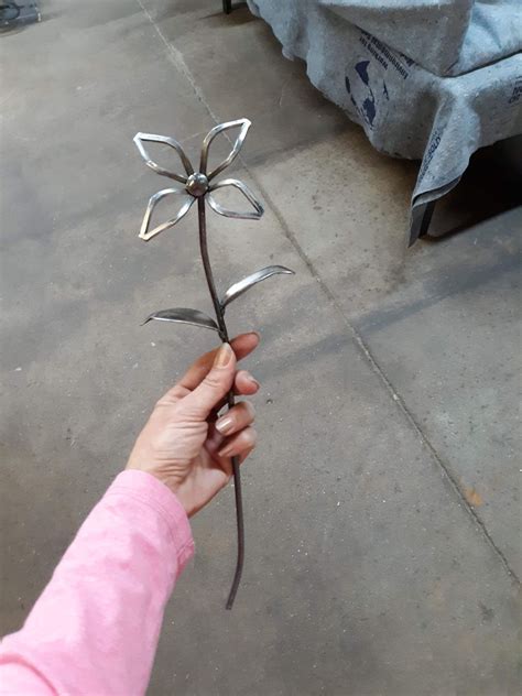 Dont Forget To Get Your Forever Flower For The Holidays Welding Art