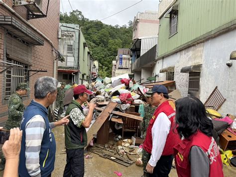 季連成視察蘇澳鳳凰颱風災後復原肯定軍民整合高效 明日前完成清運 政治 Newtalk新聞