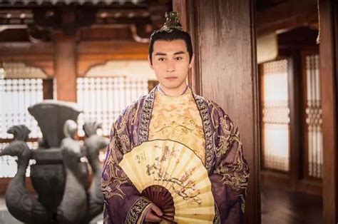 皇帝哥哥的100個兒子，全被弟弟給宰了 每日頭條